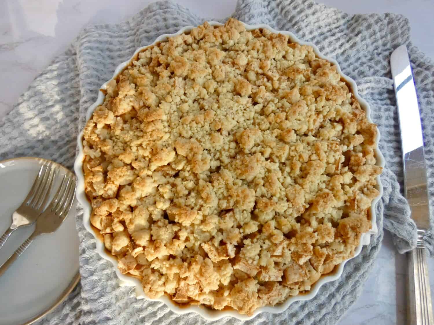 German Streusel Apple Pie - Half the Sugar